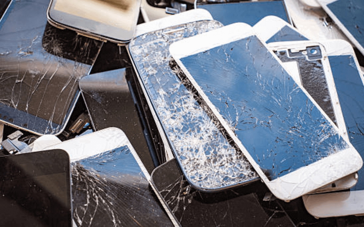 Minimising E-Waste for a Sustainable Tech Future – Mobile Reborn